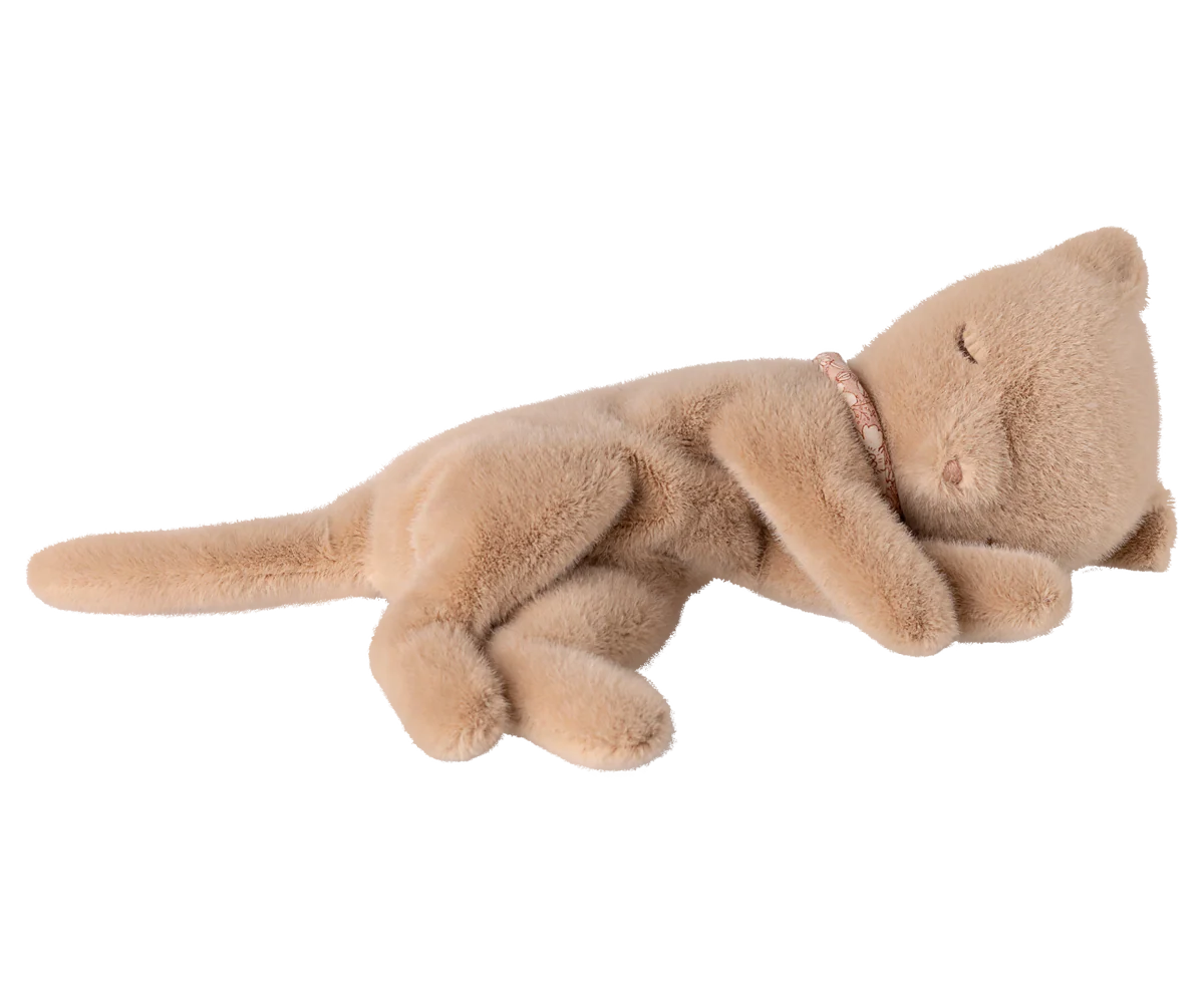 Maileg Sleeping kitten plush, Small - Cream peach or Gray – Years Of Play
